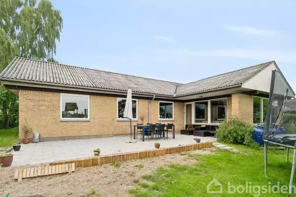 Huse til salg i 8543 Hornslet – Se 53 villaer til salg på Boligsiden