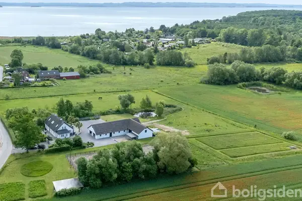 Huse til salg i 8543 Hornslet - Se 51 villaer til salg på Boligsiden