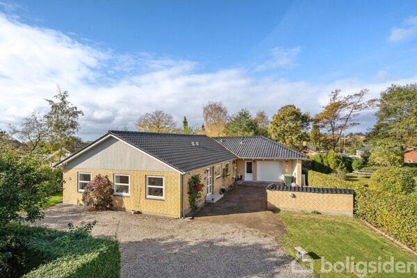 Huse til salg i 6534 Agerskov – Se 11 villaer til salg på Boligsiden