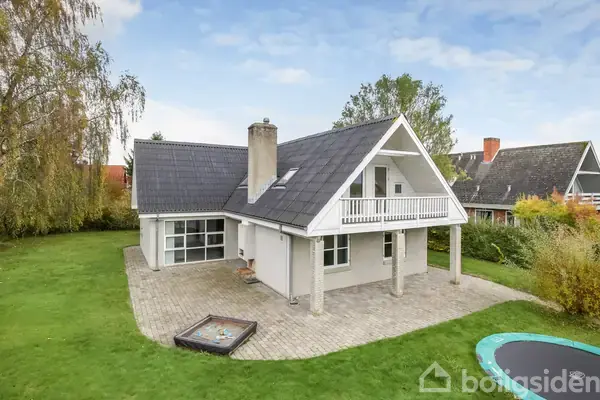 Huse til salg i 8543 Hornslet - Se 47 villaer til salg på Boligsiden