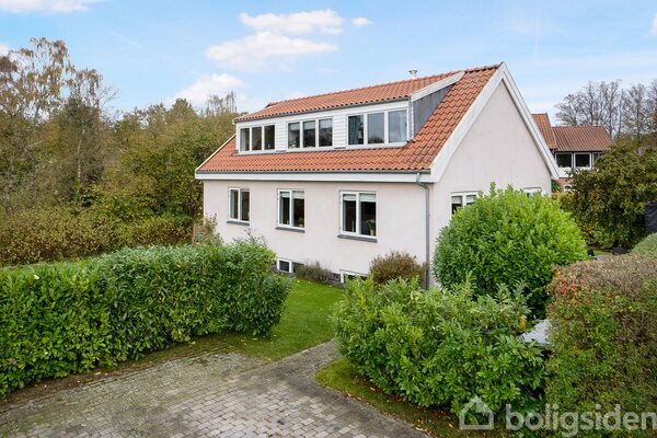 Huse til salg i Holte – Se 103 villaer til salg på Boligsiden