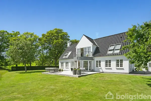 Huse til salg i 8543 Hornslet - Se 47 villaer til salg på Boligsiden